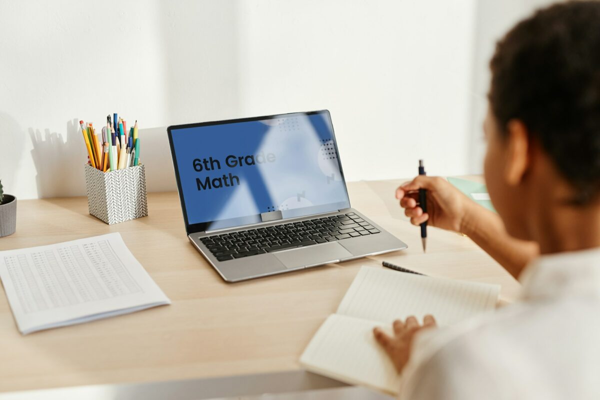 What to Expect in the Curriculum of Math Degrees Online